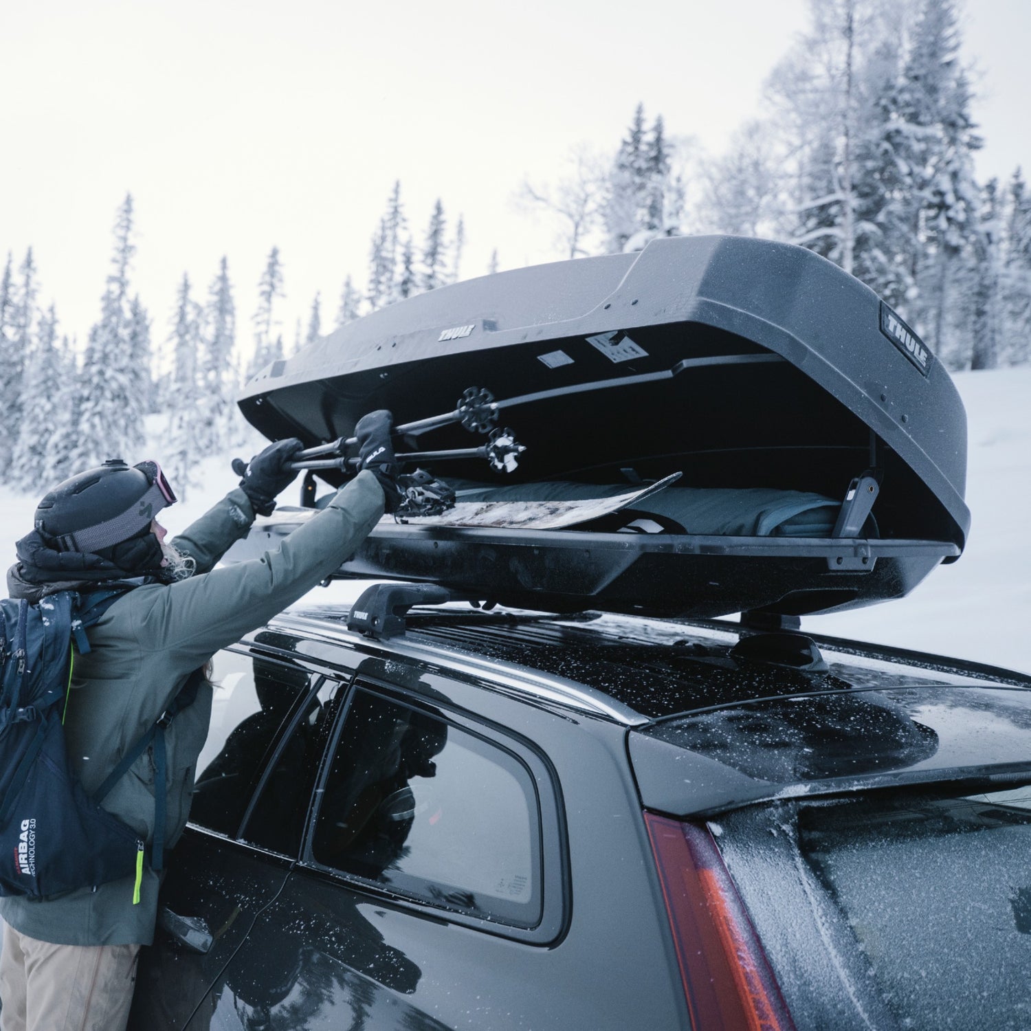 Thule Force XT Alpine Black - 420L– Roof Rack Centre